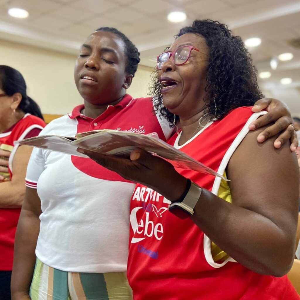 Consagração Especial marca celebração de 10 anos do Calebe Universal ...
