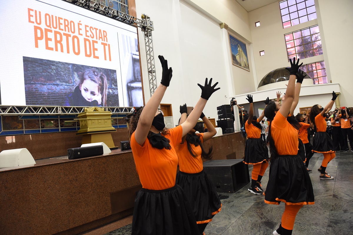 Nova fase: adolescentes do FTU são graduados em São Paulo - Universal ...