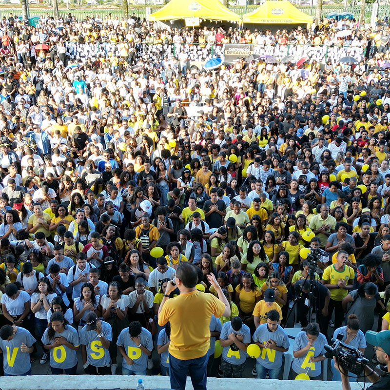 Mega Help valoriza a vida e recebe mais de 50 mil pessoas - Universal ...