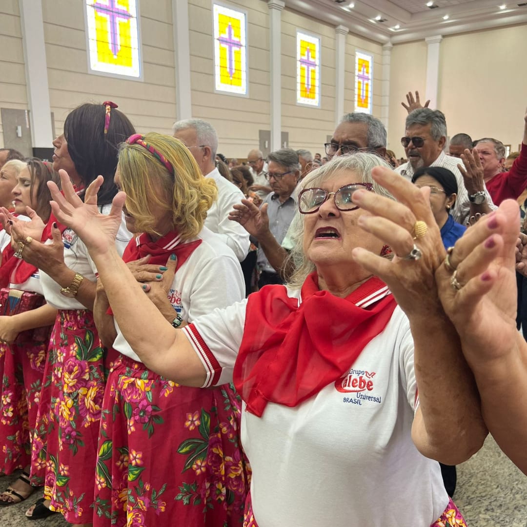 Consagração Especial marca celebração de 10 anos do Calebe Universal ...