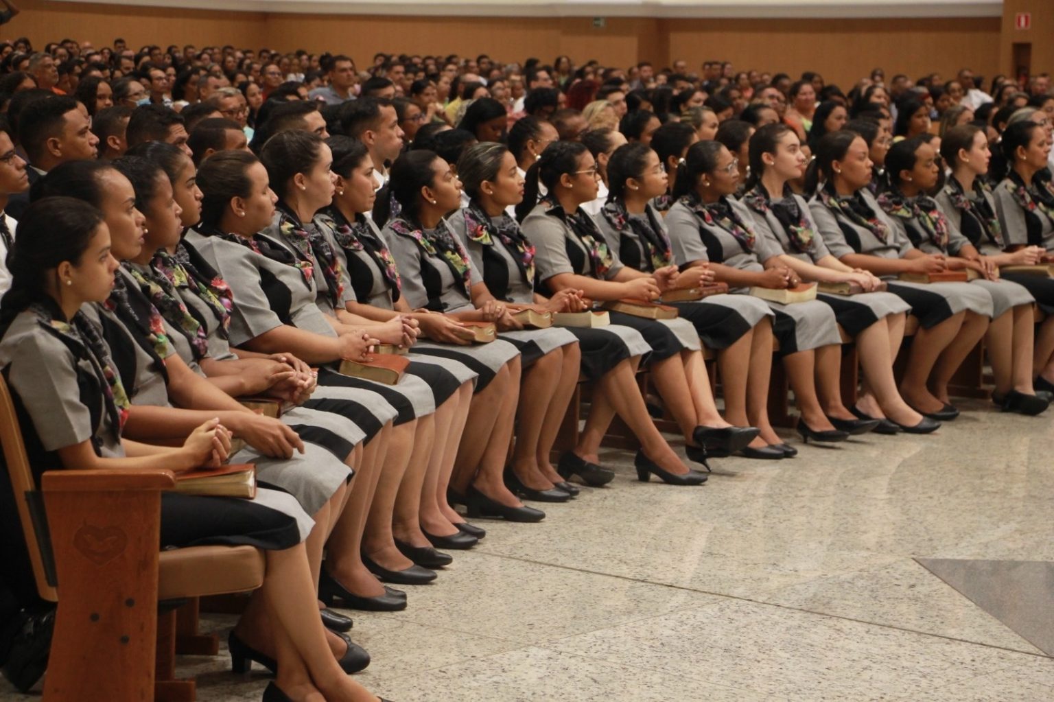 Graduação dos Novos Obreiros e Colaboradores em todo o Brasil ...