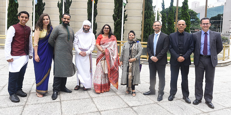 Templo de Salomão recebe a visita da Cônsul-Geral da Índia - Universal ...
