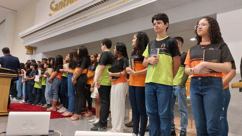 Adolescentes do Força Teen Universal são consagrados - Universal.org ...