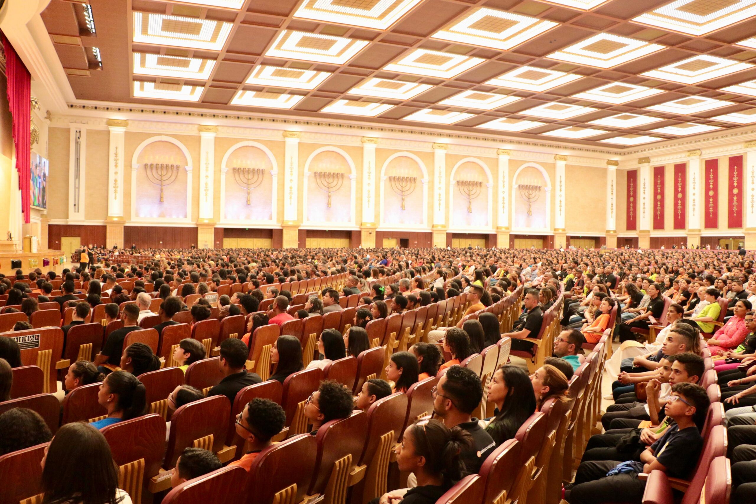 Reencontro das Famílias FTU - Universal.org - Portal Oficial da Igreja ...